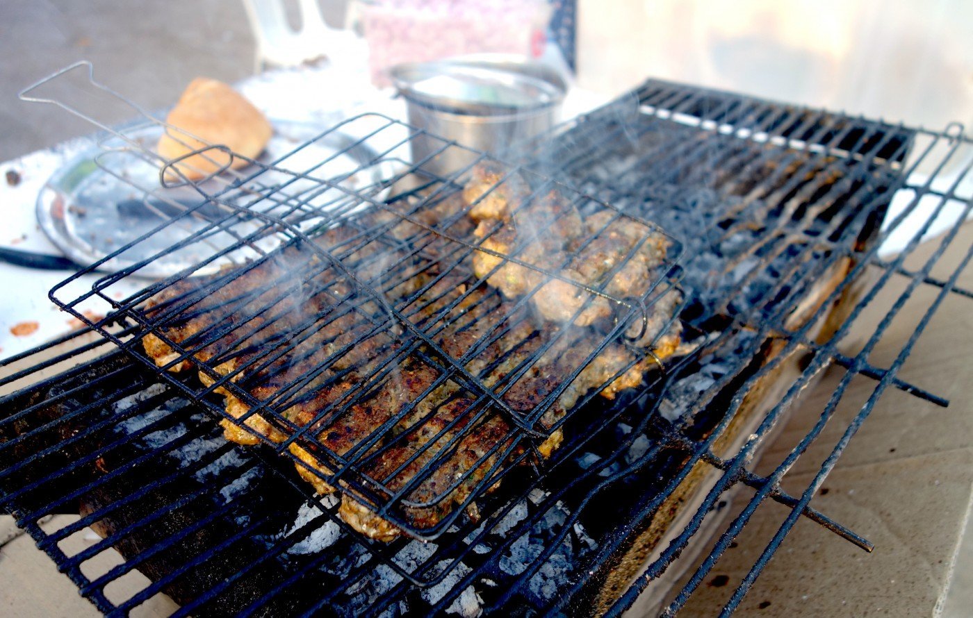 Best Restaurants in Larache // Must-Visit Spots for Eating & Drinking